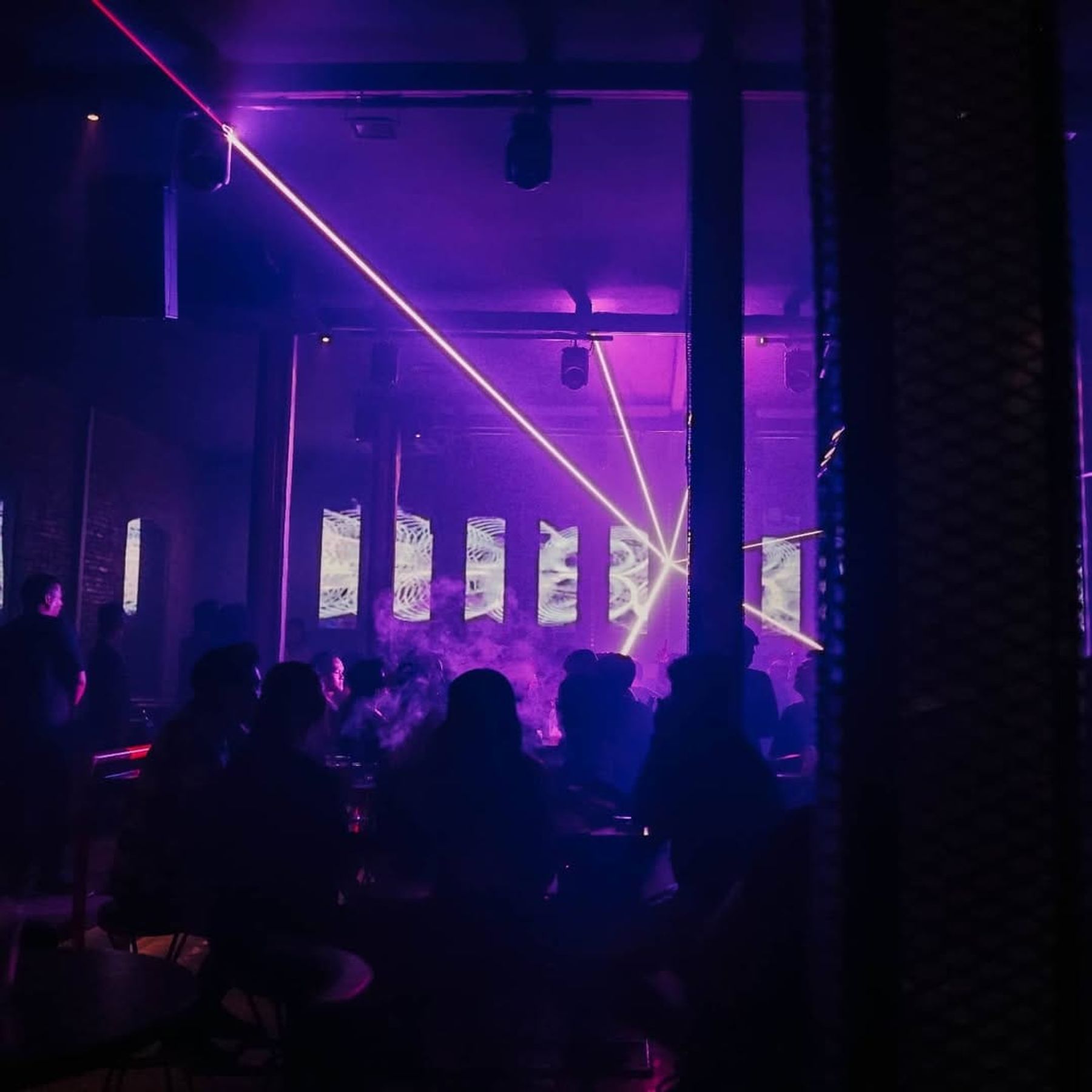 Tempat Dugem di Bandung yang Asik Buat Party